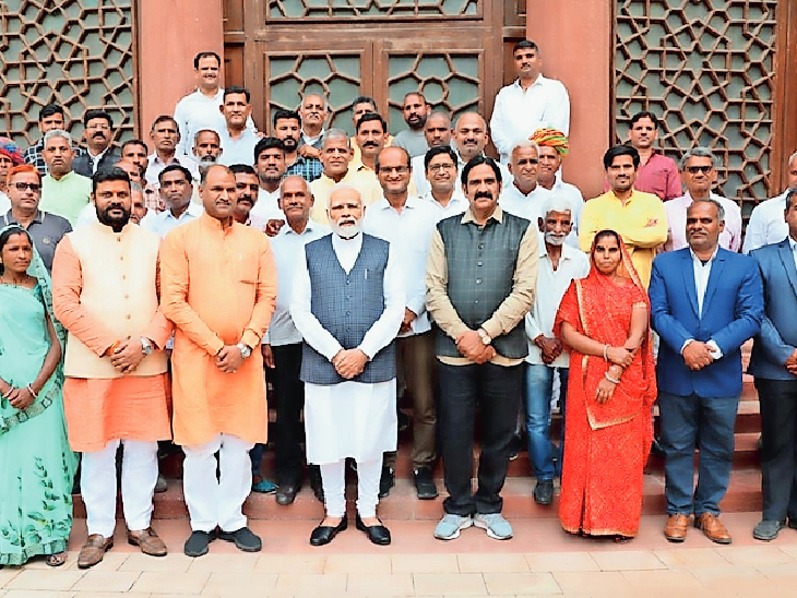 After MP Arjun Meena, Joshi called his loved ones to Delhi, 250 office ...