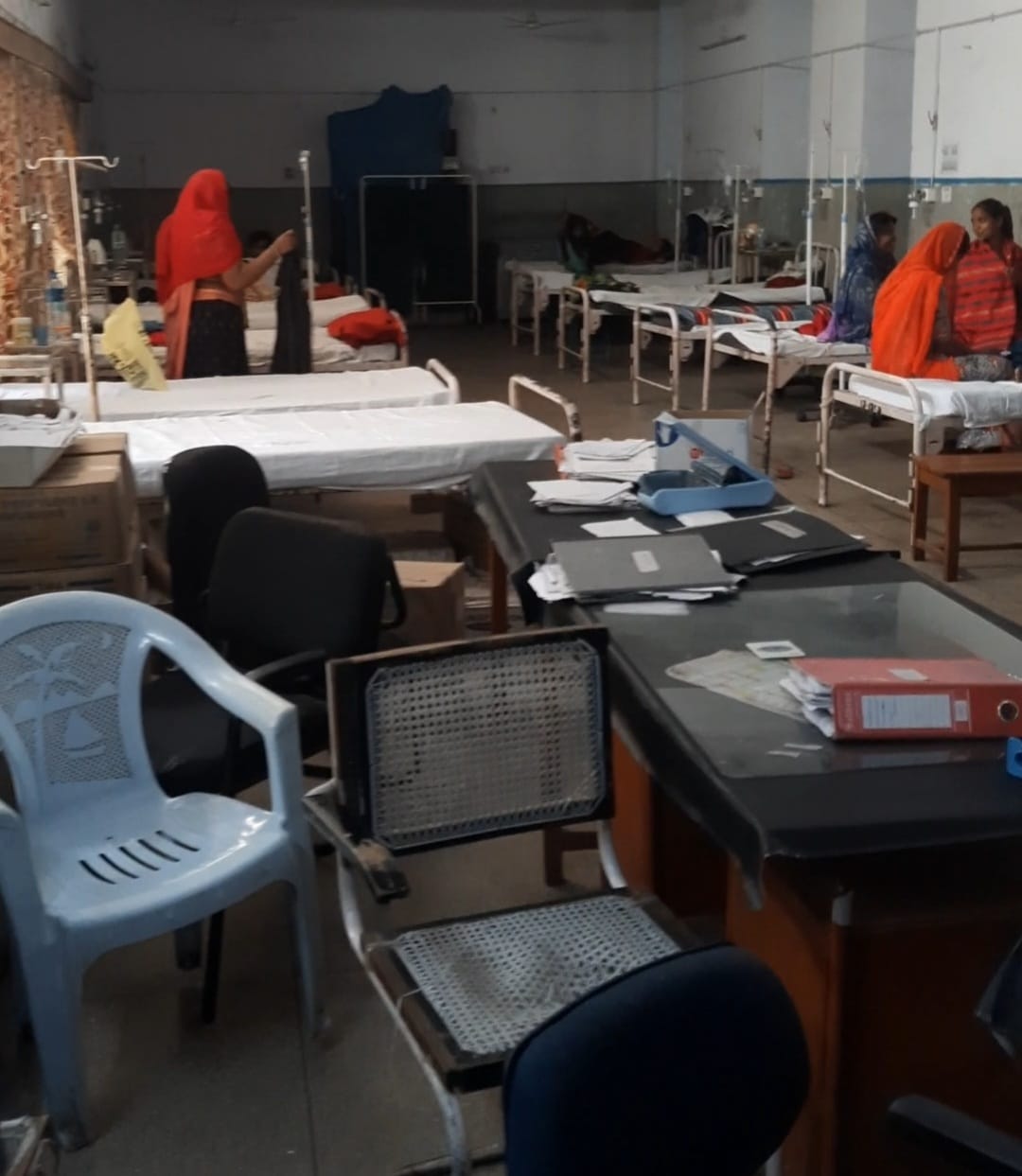Residents strike, many wards rely on medical interns, 100 operations ...