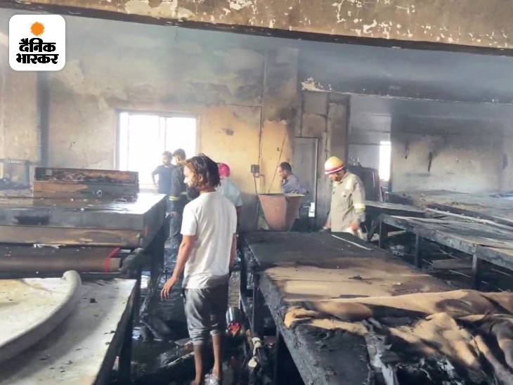 UP Noida Textile Factory Fire Accident Video Footage | Gautambudh Nagar ...