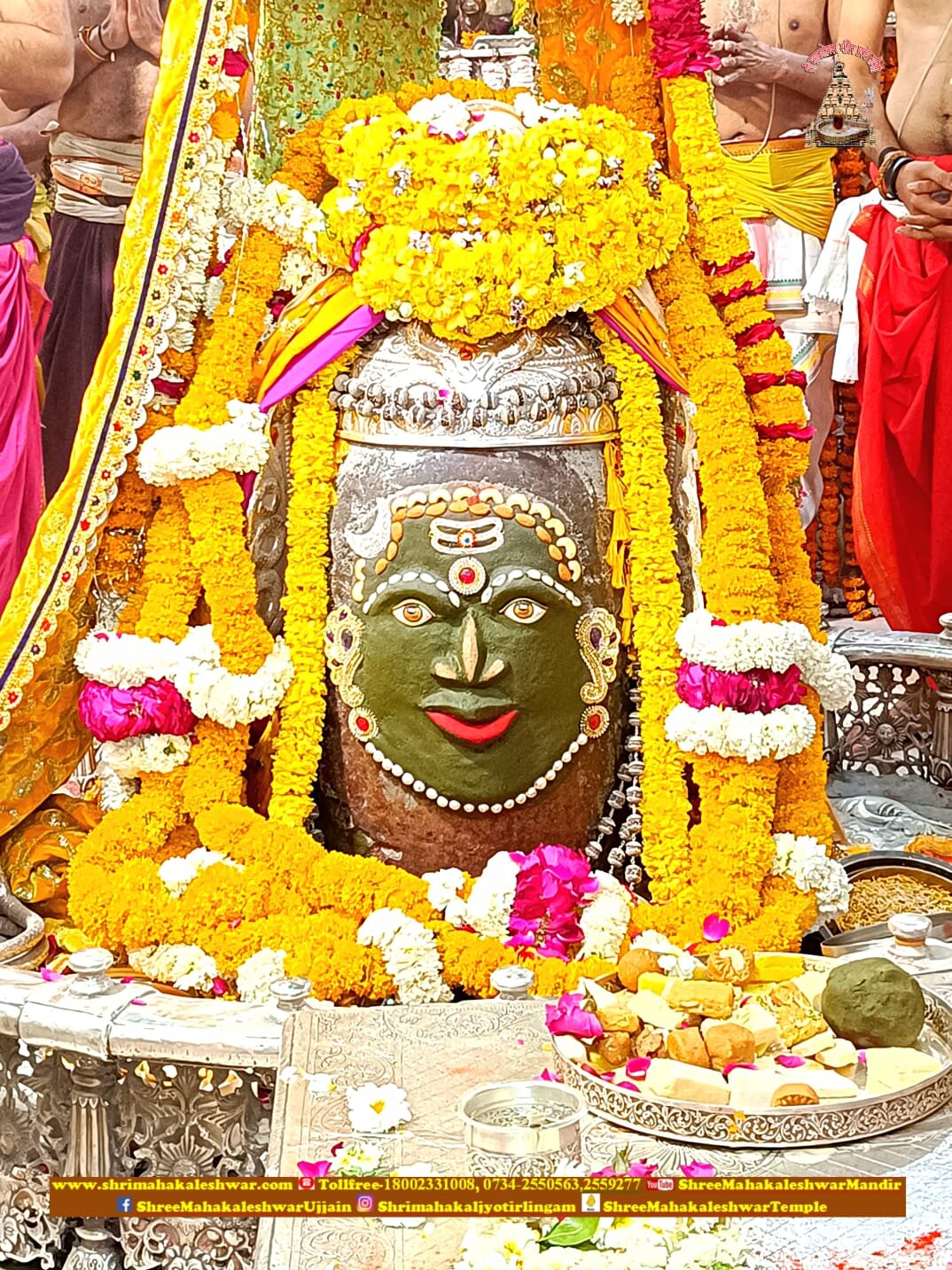 Divine makeup of Baba Mahakal with hemp sandalwood dryfruits | गुरुवार ...