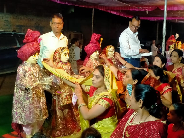 Women worshiped Gangaur Mata, sweetened the mouth of Ishtar Gangaur ...