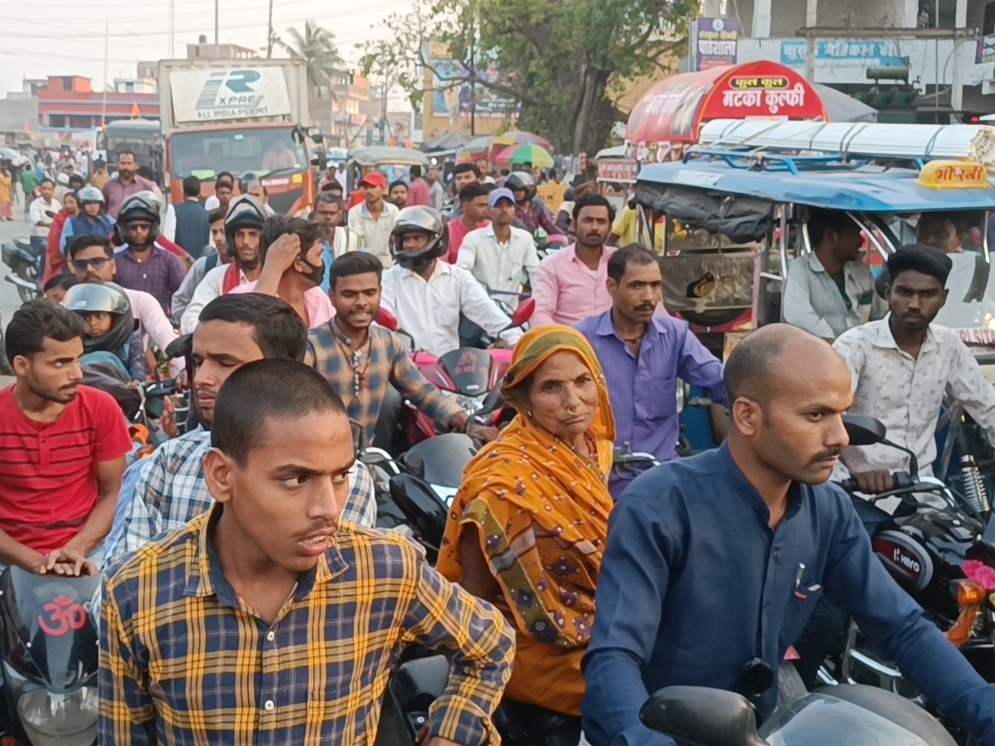 Bihar Breaking News LIVE Updates; Red Light Area Raid | Saharsa Patna ...