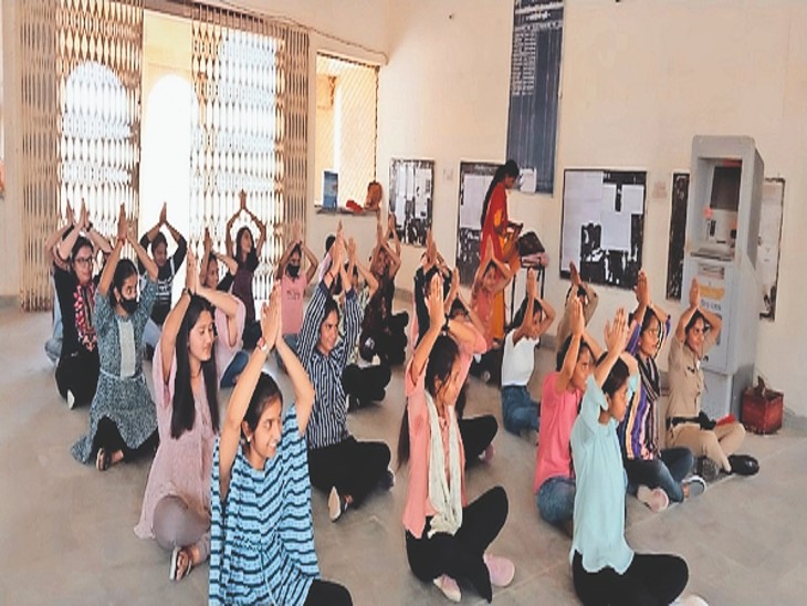 In the camp, the girl students learned the tricks of yoga, Rangoli and ...