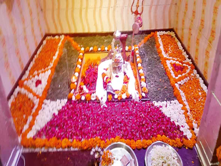 Kundeshwar Mahadev center of attraction, devotees thronging | धार्मिक ...