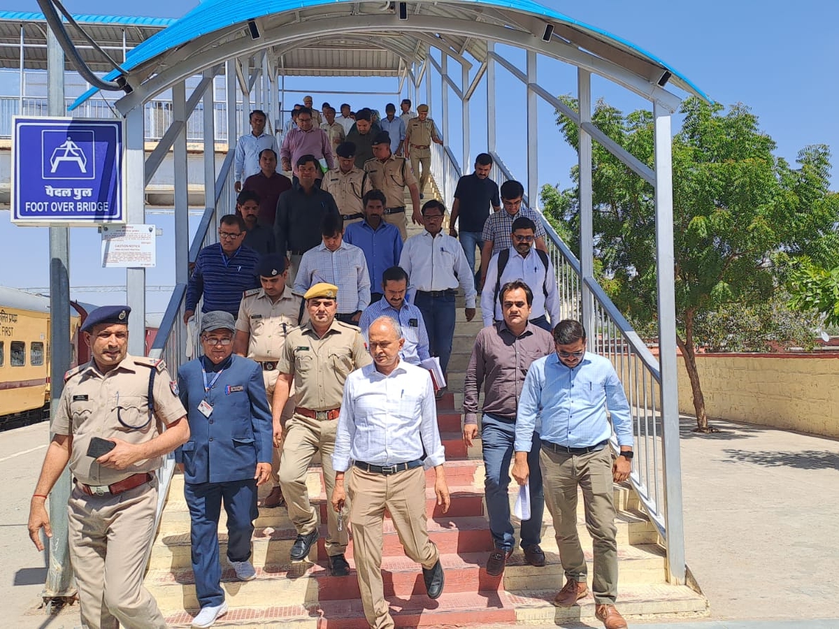 Investigation of station arrangements, exercise to make Didwana station ...