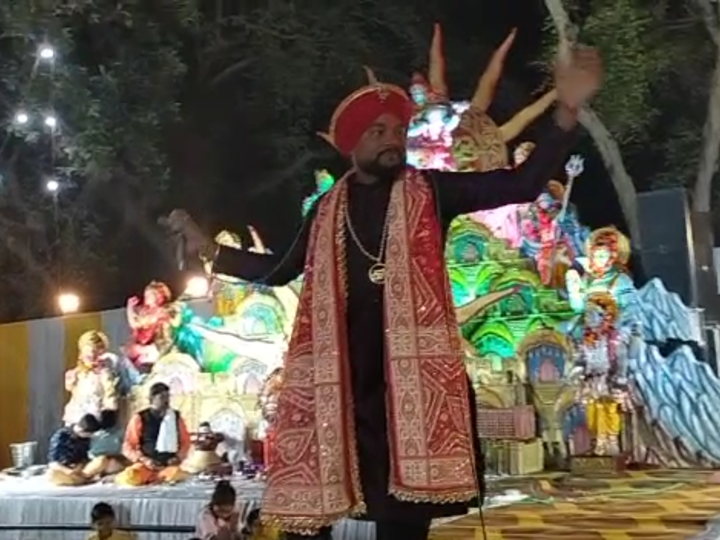 Bhajan singer Lakkha tied the ceremony, the program was organized at ...