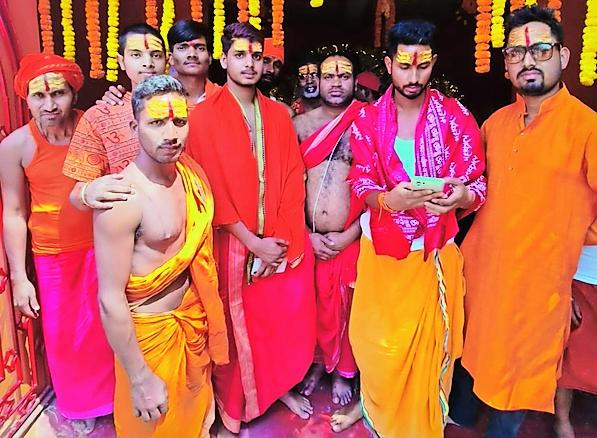 Hanuman Chalisa recited 108 times in Jameera | दुर्गा पूजा का आयोजन ...