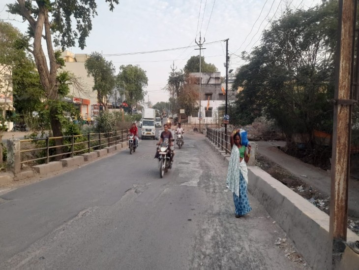 The contractor who made an incomplete, substandard, excellent road was ...