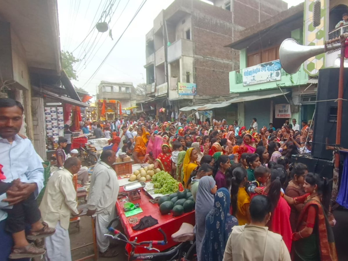 Mali Samaj took out a grand Shobha Yatra, chants of Jai Shri Ram echoed ...