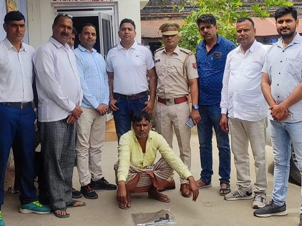 Arrested from a lair in Didawali, an illegal katta and 2 live ...
