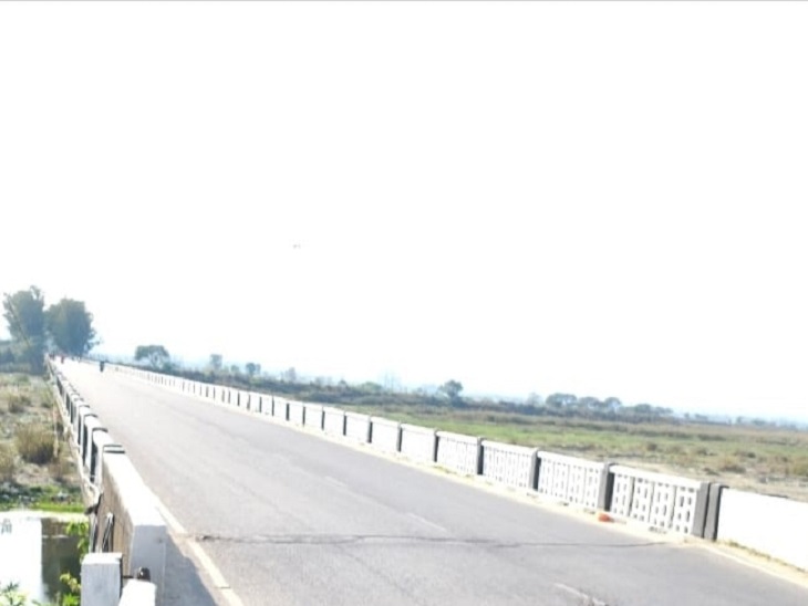 Una news : Santoshgarh Tahliwal Bridge, Solar Lights, Himachal Deputy ...