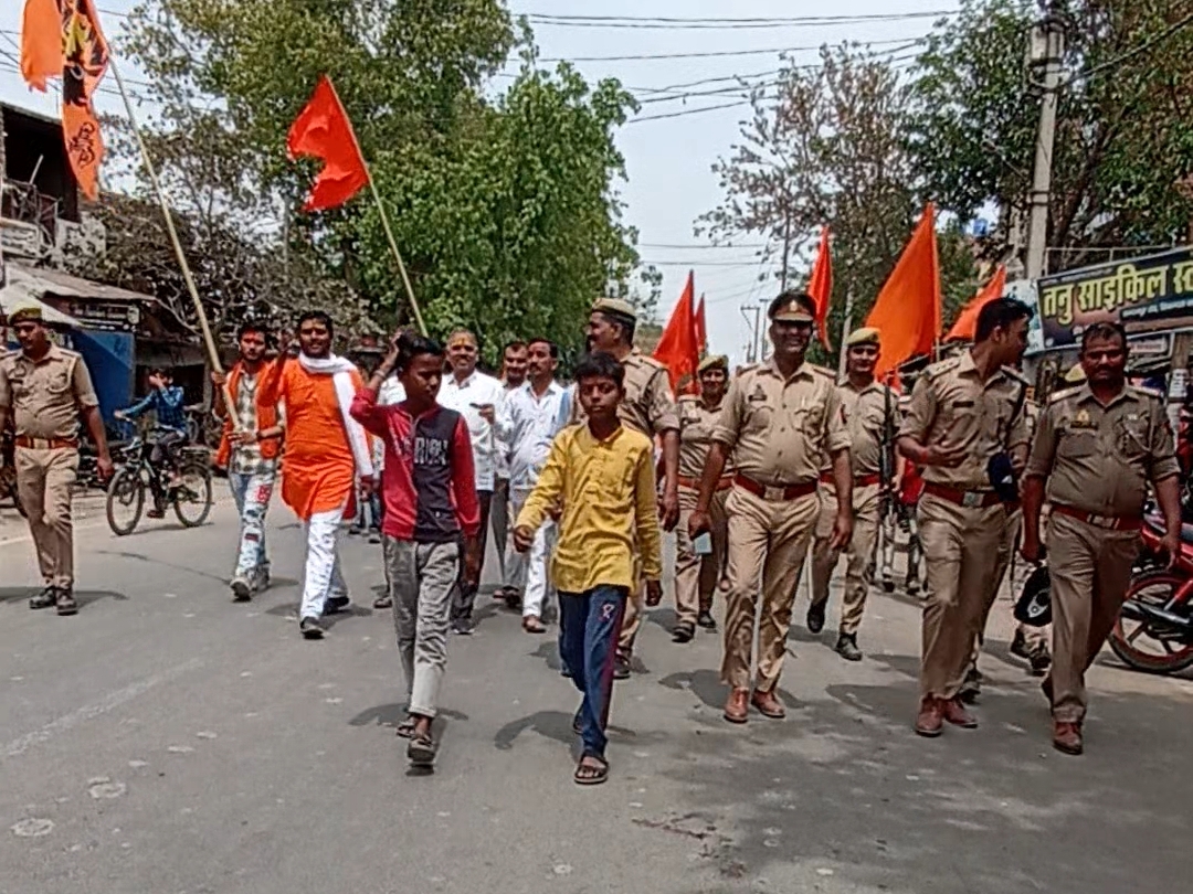 Jai Shri Ram's Jai Ghosh Devotees showered flowers | बड़े ही धूमधाम से ...