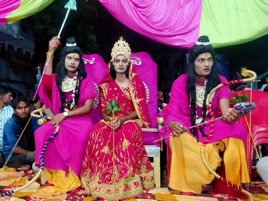 Shurpanakha-Laxman dialogue and Sita Haran staged, 35 feet effigy of ...