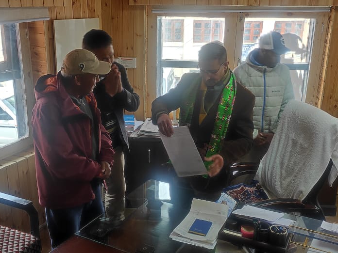 Bhoti Language Must Include in Constitution, Buddhist Society Sent ...