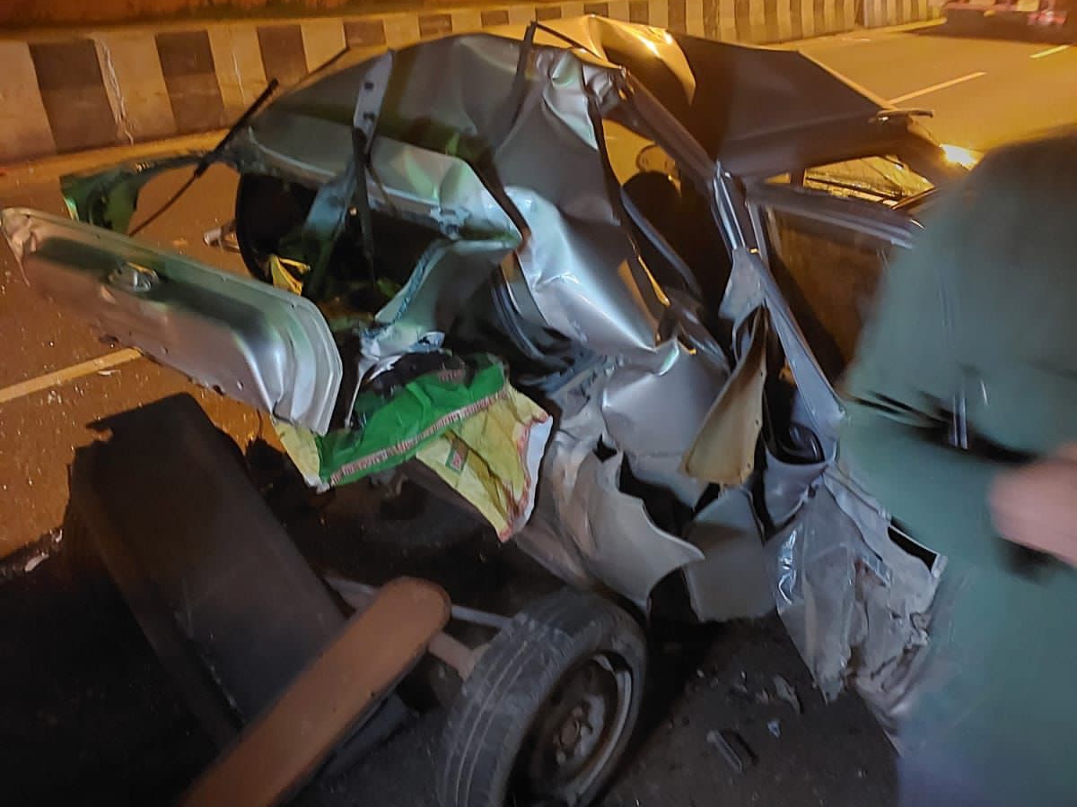 Hisar - Rajgarh Road, village Muklan, car truck collision, five injured ...