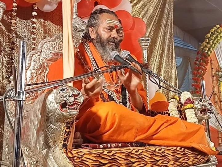 Devotees are getting the company of saints, Uttam Swami said - To ...