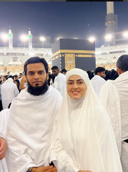 Big Boss 6 Fame Sana Khan Mufti Anas Saeed Love Story | Bollywood News ...