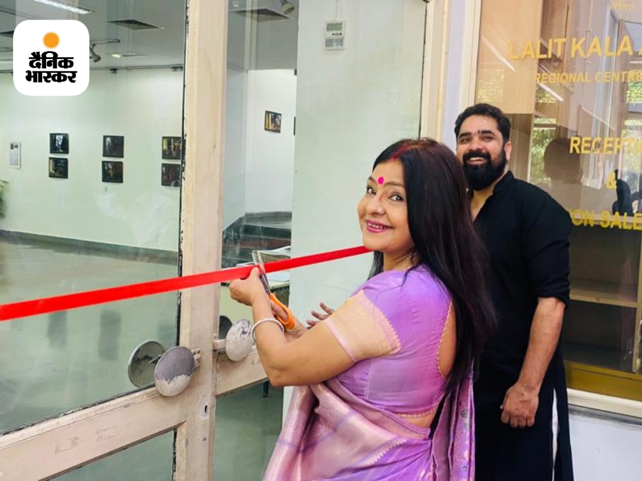 Vinay depicted the four stories of Kashi through photographs, performed ...