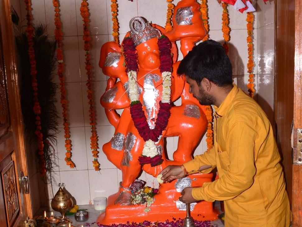 Celebrated Hanuman ji's birthday by cutting cake amidst hymns and ...