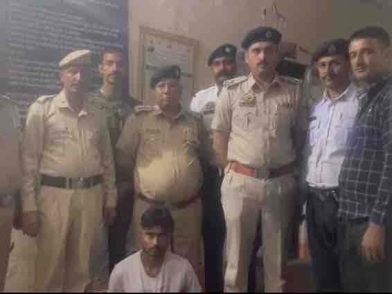Solan City Nalagarh Police Arrested Mobile Phone Snatcher | सोलन के ...