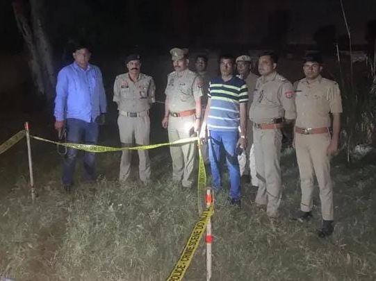 One accused injured due to bullet, had executed chain snatching ...