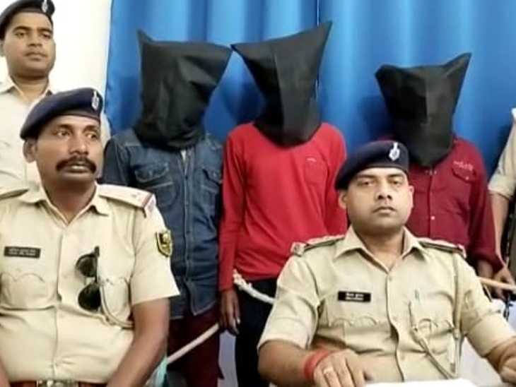 Police arrested 3 accused, jewelry was stolen along with 9 lakh cash ...