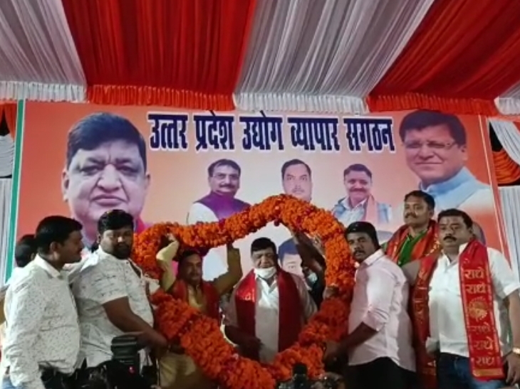 Goon mafia ruled in SP, Yogi's bulldozer is famous in the country ...