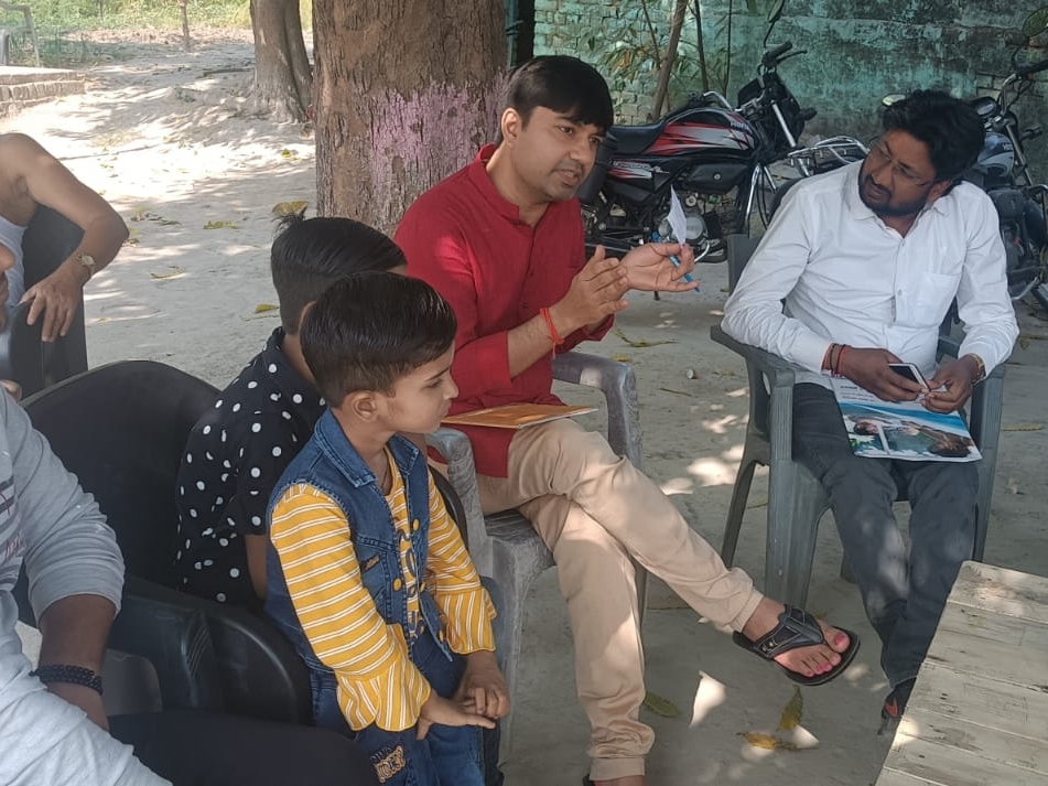 Teenager scorched, village youth accused of setting fire, Tehsildar and ...