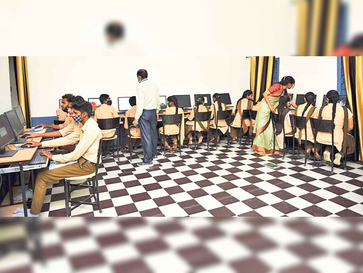 Students need technical knowledge, so from the new education session ...