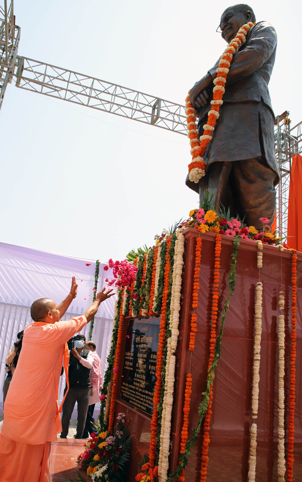 Arrogance could never touch CM Yogi- Tandonji Lalji Tandon's life ...