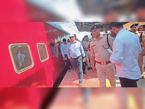 Railway's GM took stock of third line construction, instructed to ...