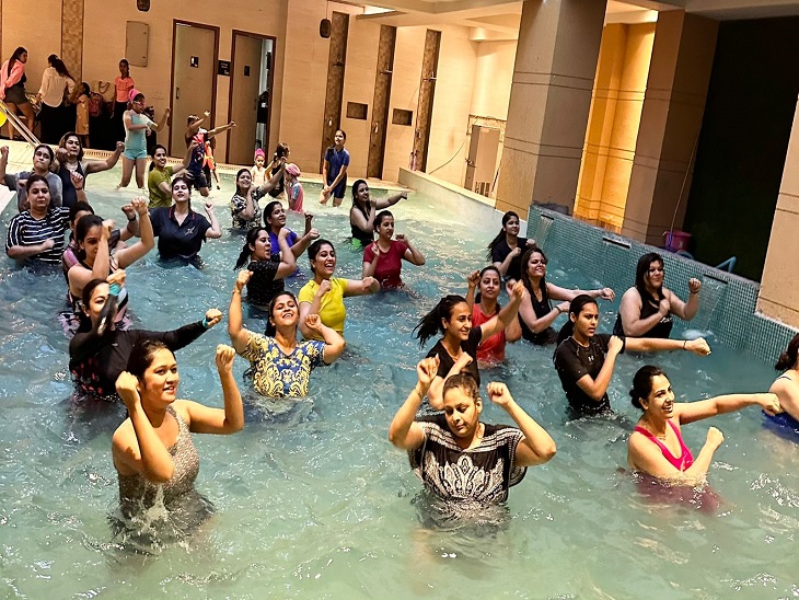 Members of Fit Body and Soul group danced in the swimming pool, Zumba ...
