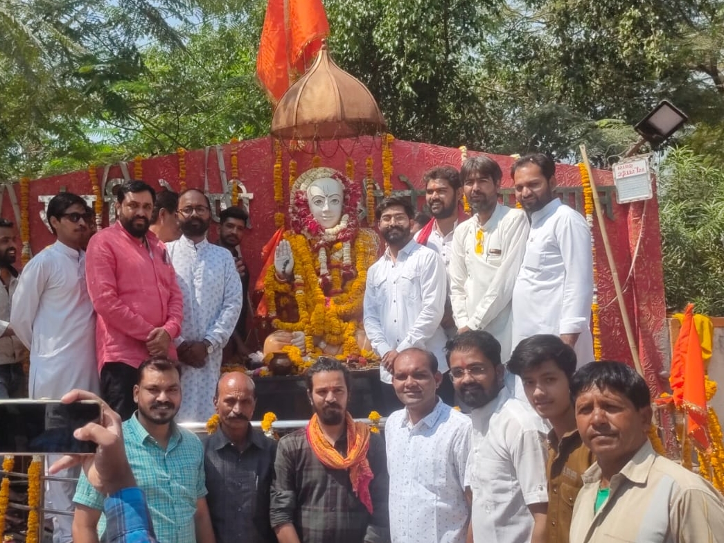 Sen Samaj Jayanti - Sen Samaj took out vehicle rally on the main routes ...