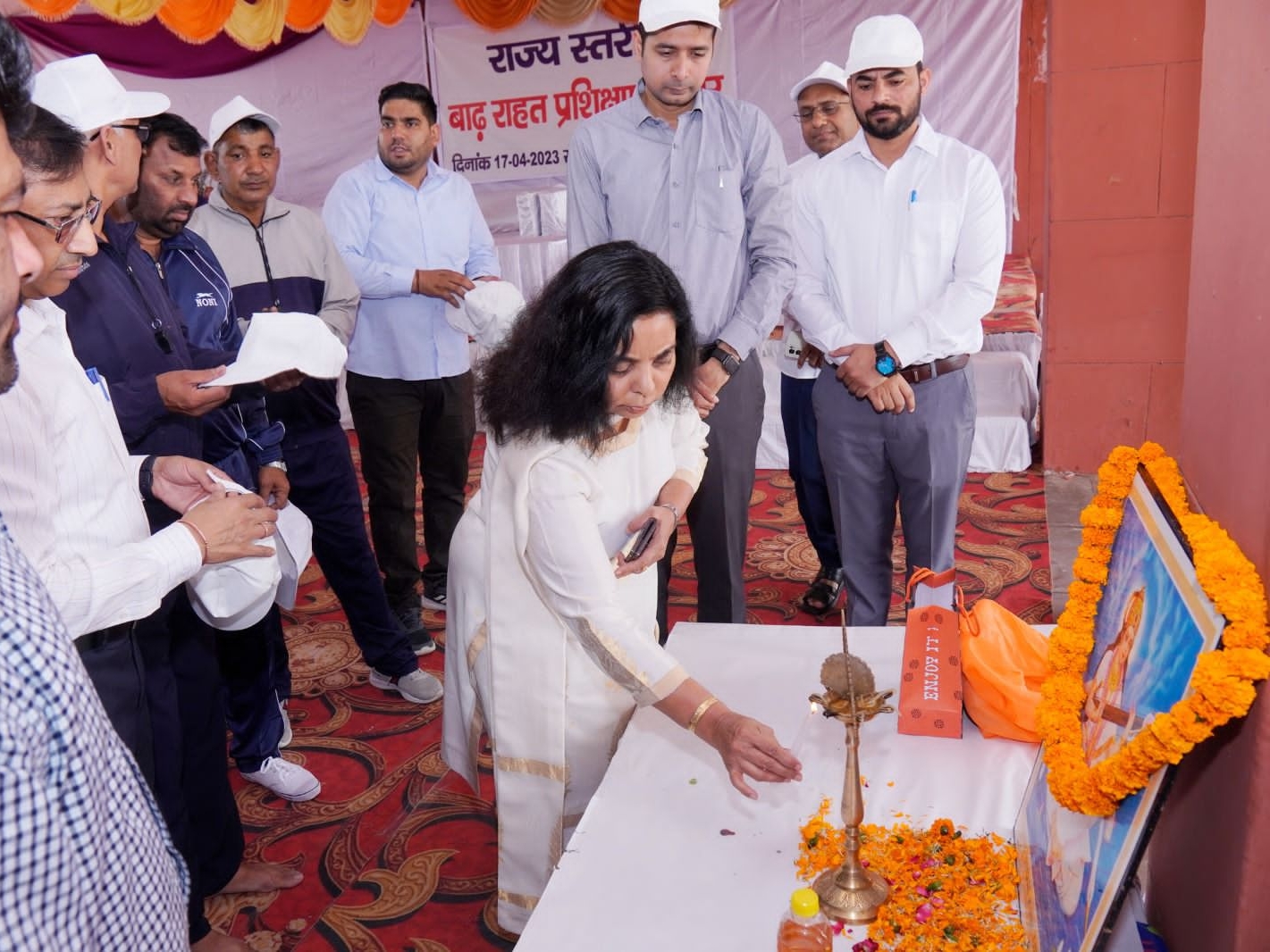 Kurukshetra- Brahmasarovar flood relief training camp commission Renu ...