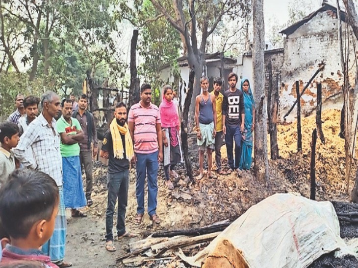 Cattle died due to fire in Majhaura village, two houses burnt, loss of ...