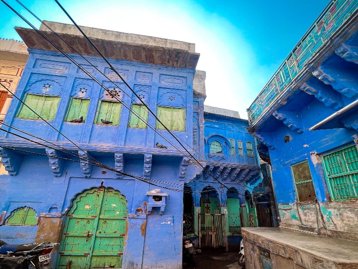 Small to big cameramen clicked in Street Blue City Photo Walk, see the ...