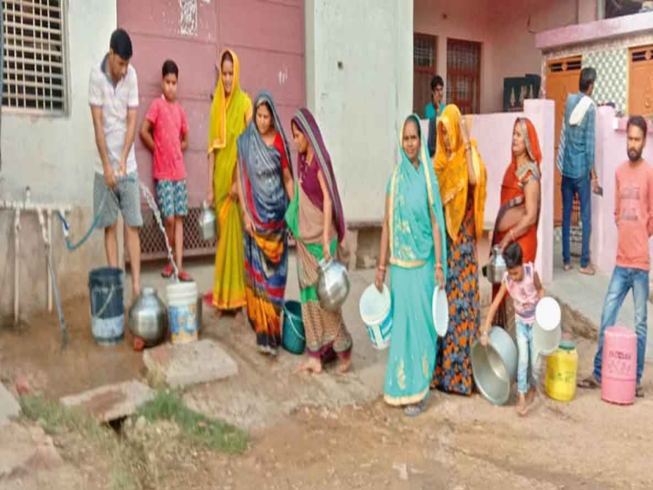 Here in the district the maximum burning of 90 rupees per month, still ...