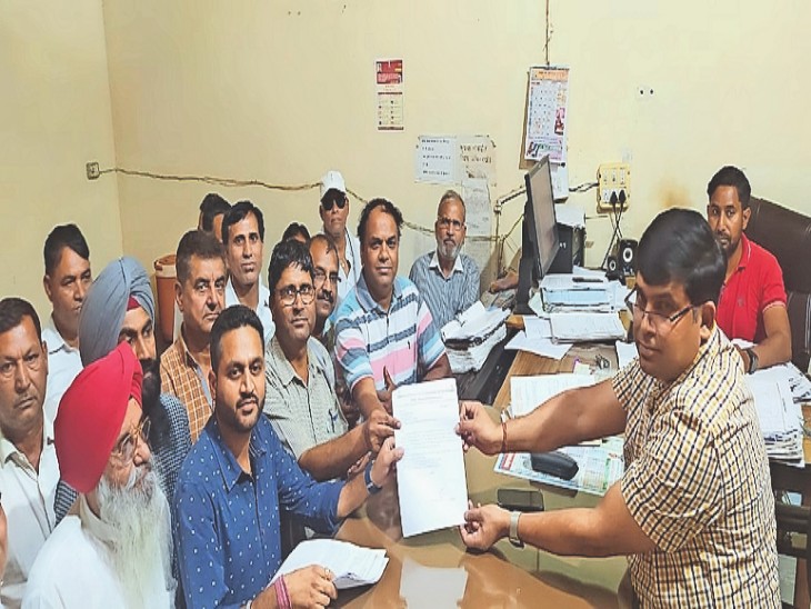 Under the campaign, 42 teachers informed about non-execution of BLO ...