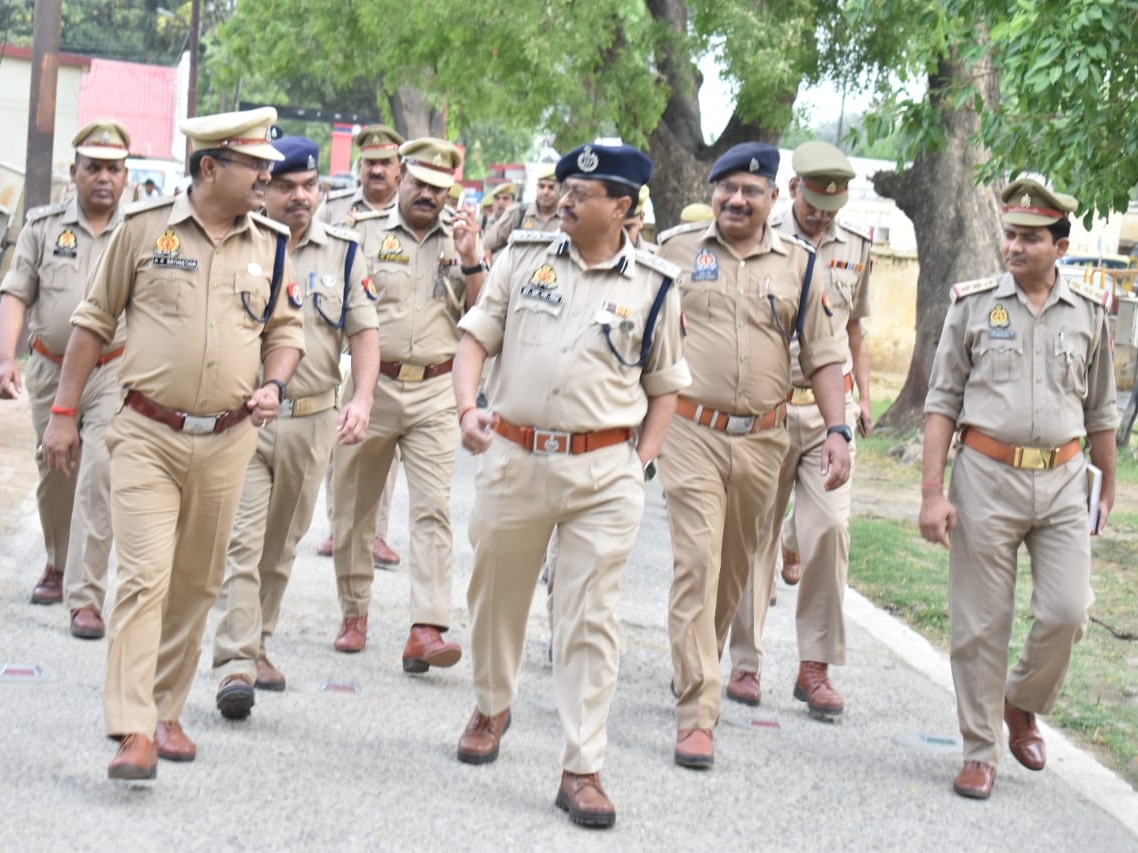 SSP reached the police parade ground and took salute of the parade ...