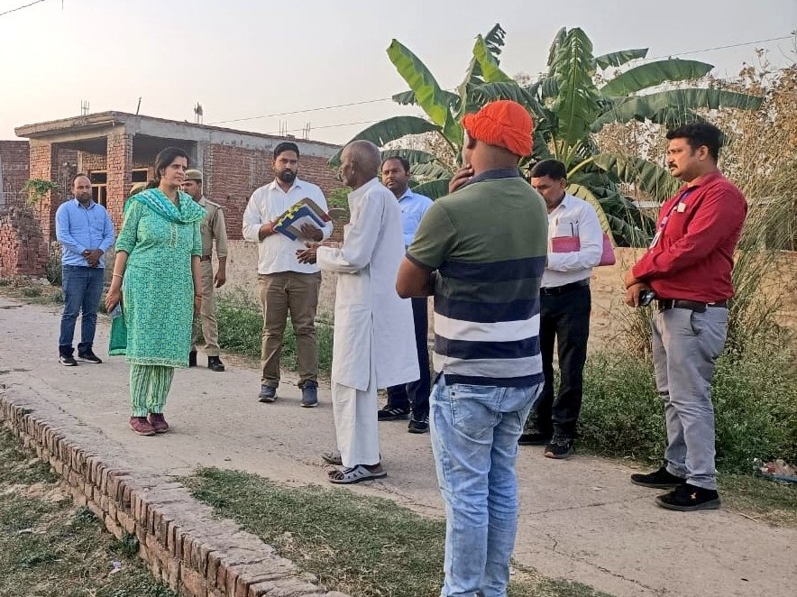 DM of Rae Bareilly gave instructions for recovery | विचारधीन स्टांप ...