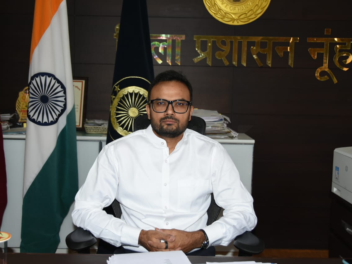 Nuh's new DC Prashant Pawar took charge | नूंह के नए DC प्रशांत पवार ने ...