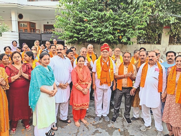 Prabhat Pheri taken out on Parshuram Jayanti | प्रभात फेरी: परशुराम ...