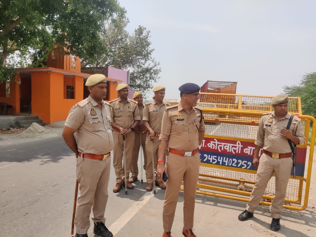 Took stock of the arrangements in Niwada outpost, searched the vehicles ...