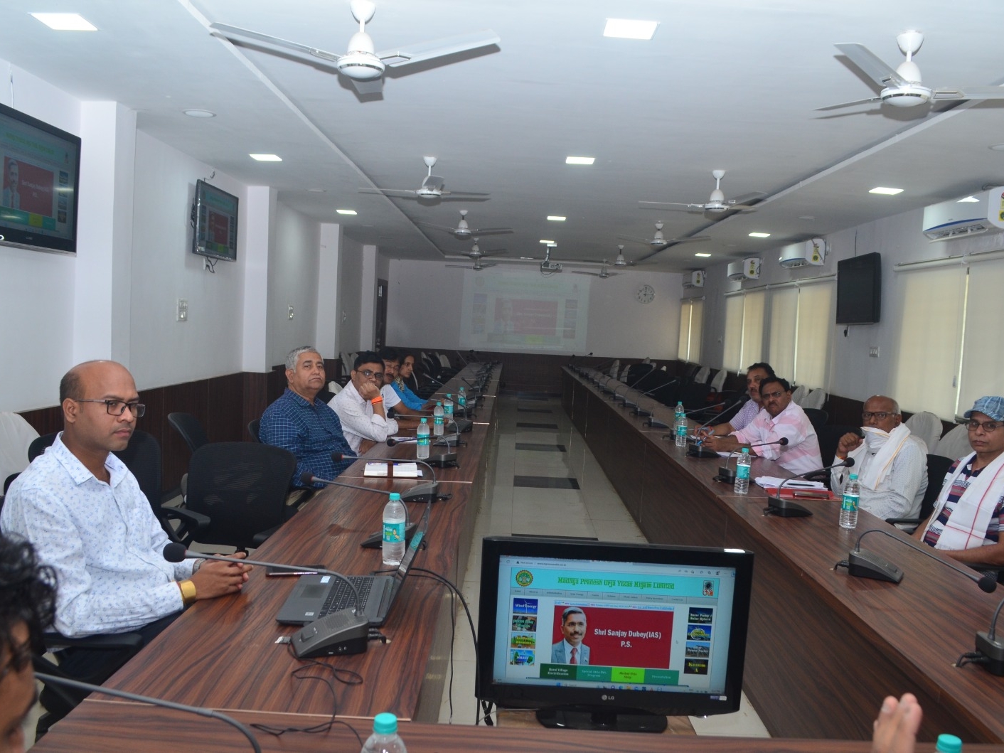 General Manager of Energy Development Corporation taught the lesson of ...