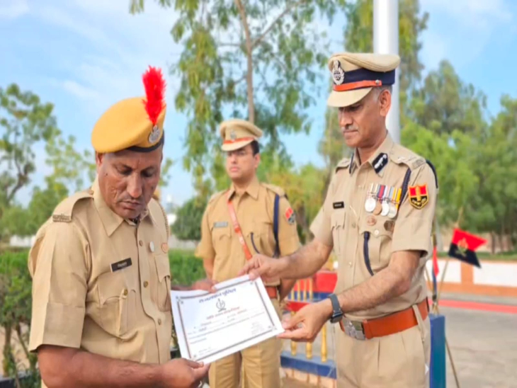 jodhpur police rage IG honored by giving service insignia, citation in ...