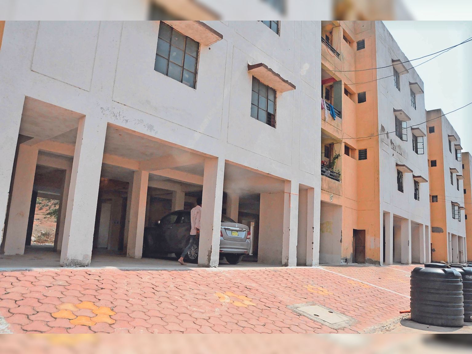 Housing for the poor allotted to the rich, 1356 houses in 113 blocks in ...