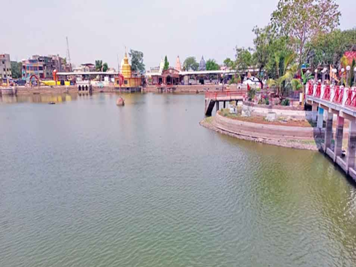 Water level of Tapti Sarovar decreased, demand for improvement of ...