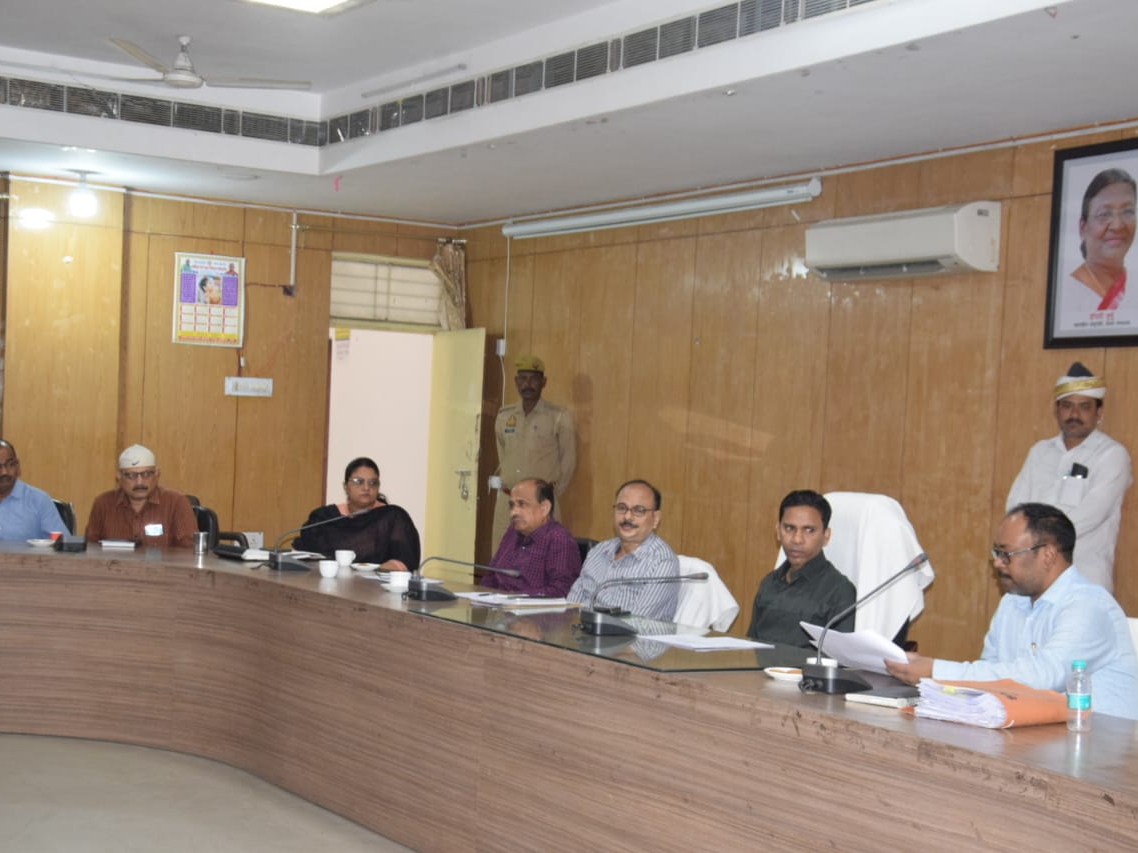 DM holds meeting of officers, strategy made to bring progress in wheat ...