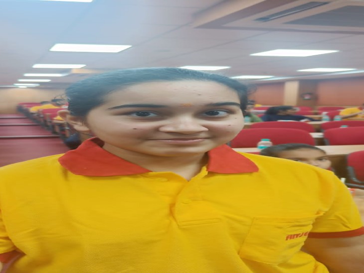 IIT Main Result Out - Lucknow student outperform - Jaskaran and Prajwal ...