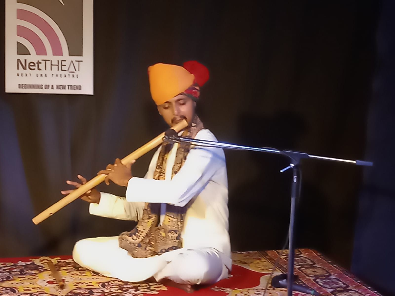 Navratan Charan brings to life the devotional color of Shri Krishna in ...